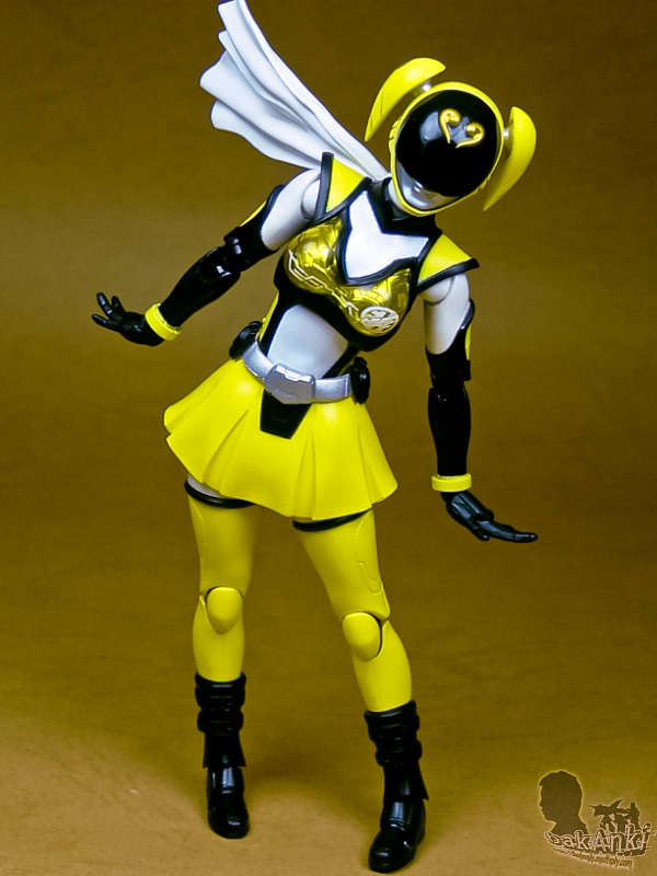 bakAnki: [FiguReview]SHFiguarts Akiba Yellow